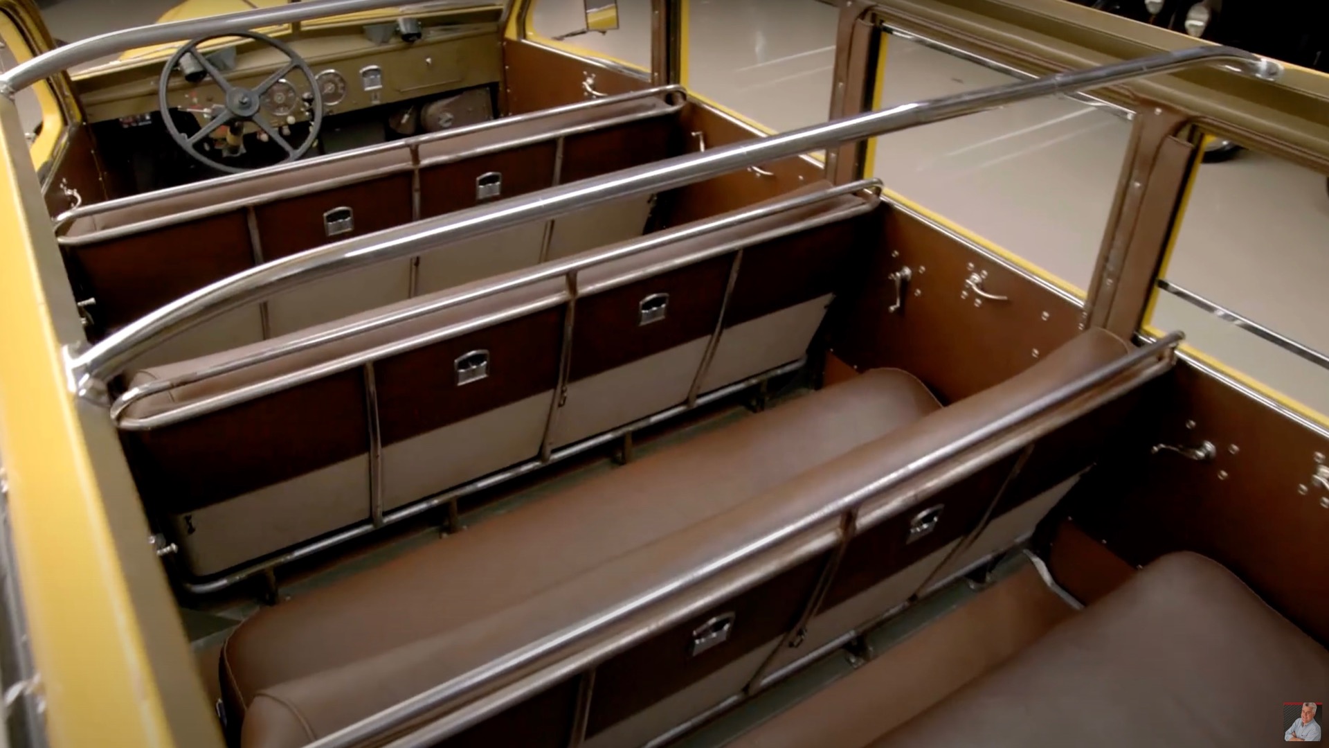 Yellowstone Tour Bus: 1936 White Model 706 visits Jay Leno's Garage