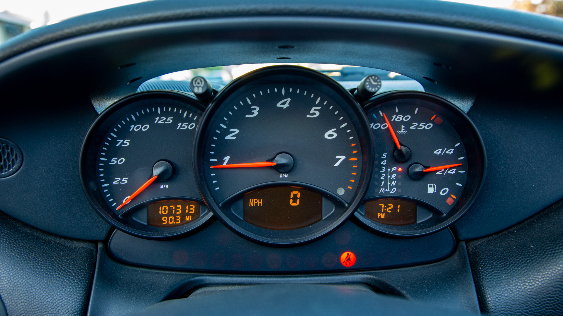 Review: Current and 25-year old Porsche Boxsters both focus on driving joy