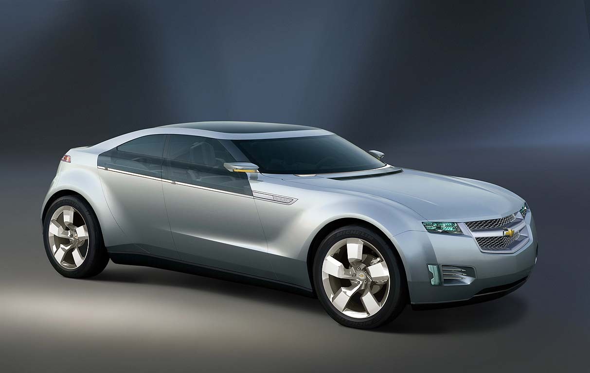 GM patent: Electric trucks could charge other EVs during fast-charging ...