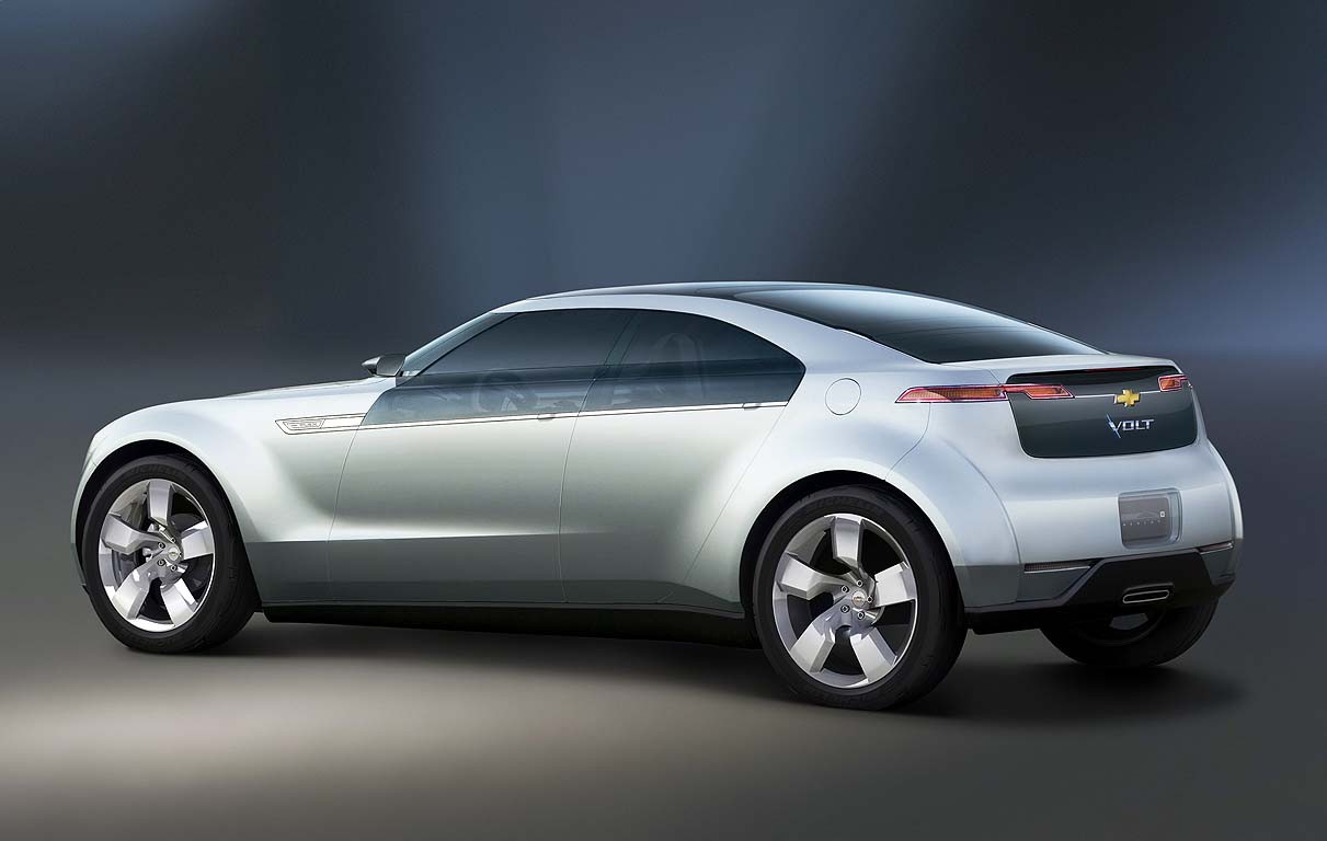 GM patent: Electric trucks could charge other EVs during fast-charging ...