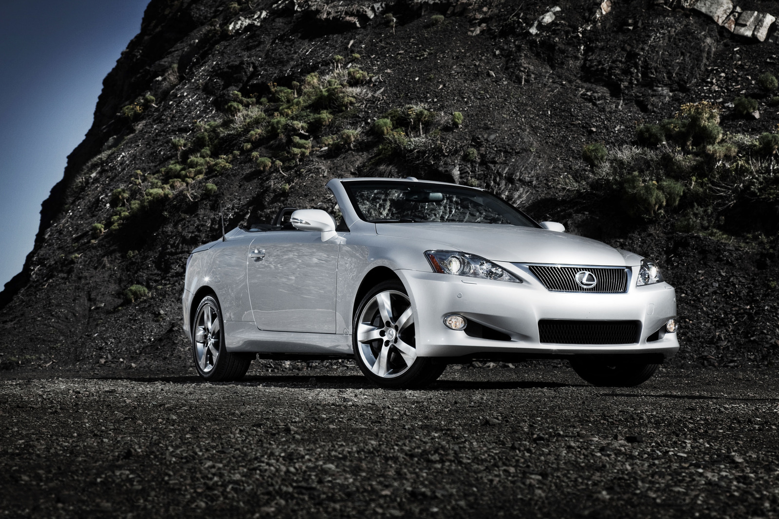 Lexus Reveals Updated 2011 Lineup: Small Changes For All