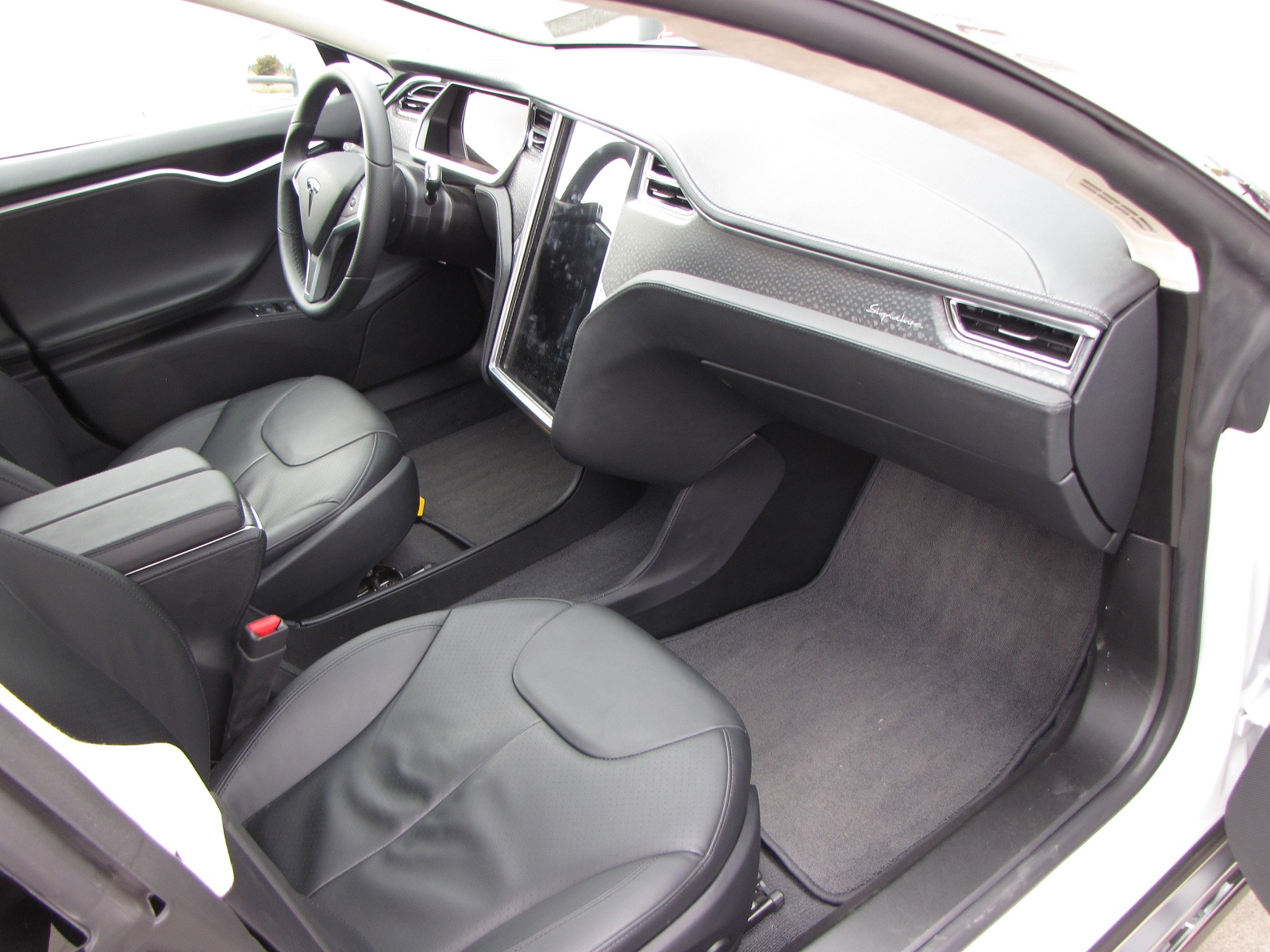 2012 Tesla Model S: First Drive Of All-Electric Sport Sedan