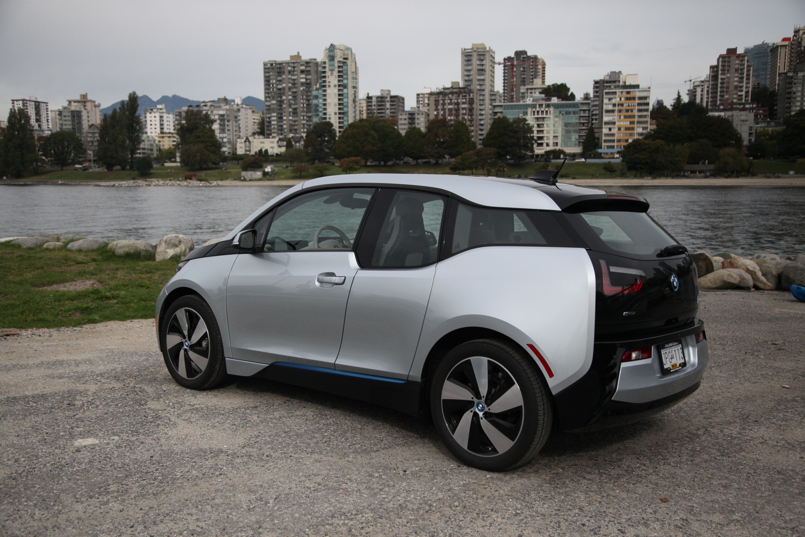 BMW Launches Flexible Mobility Program For i3 Electric Car