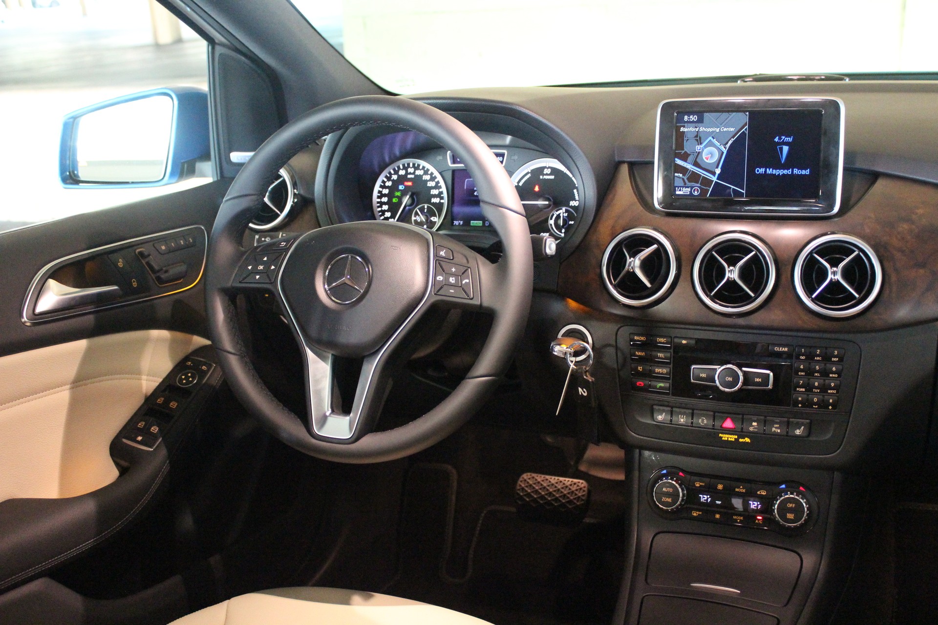 2014 Mercedes-Benz B-Class Electric Car: 87 Miles Range, 84 MPGe