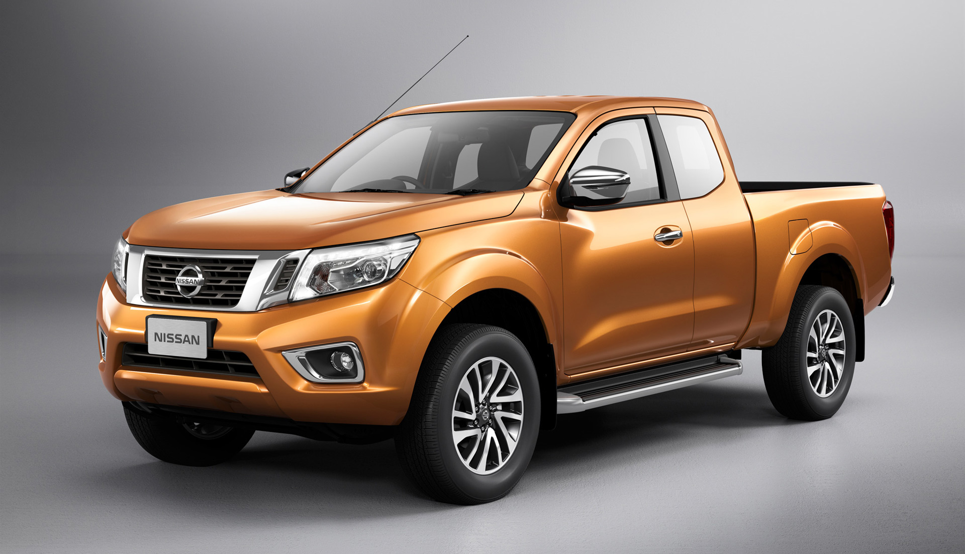 2018 Nissan NP300 Navara-based SUV spy shots