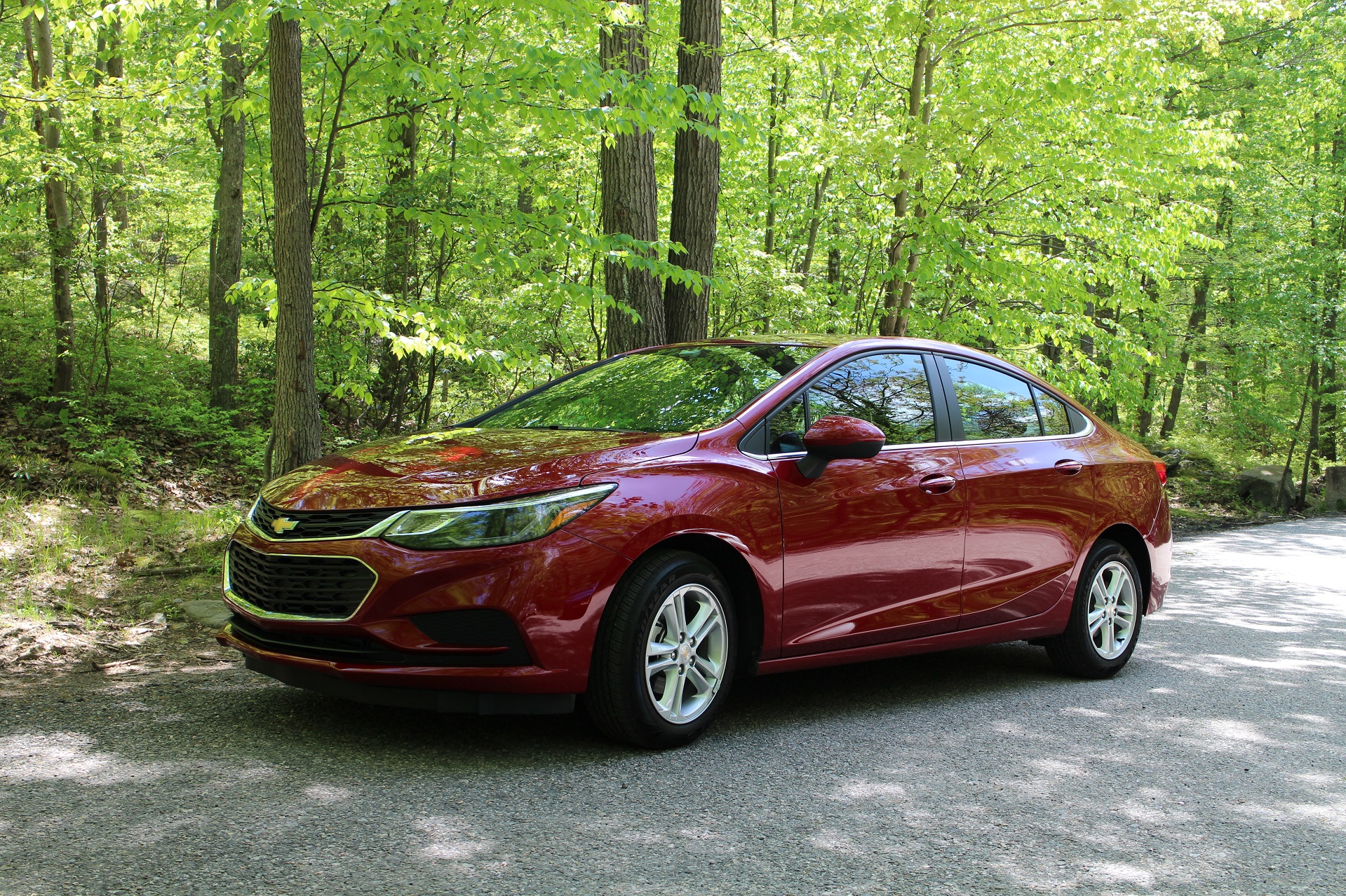 Best deals on hybrid, electric, fuel-efficient cars for October 2017