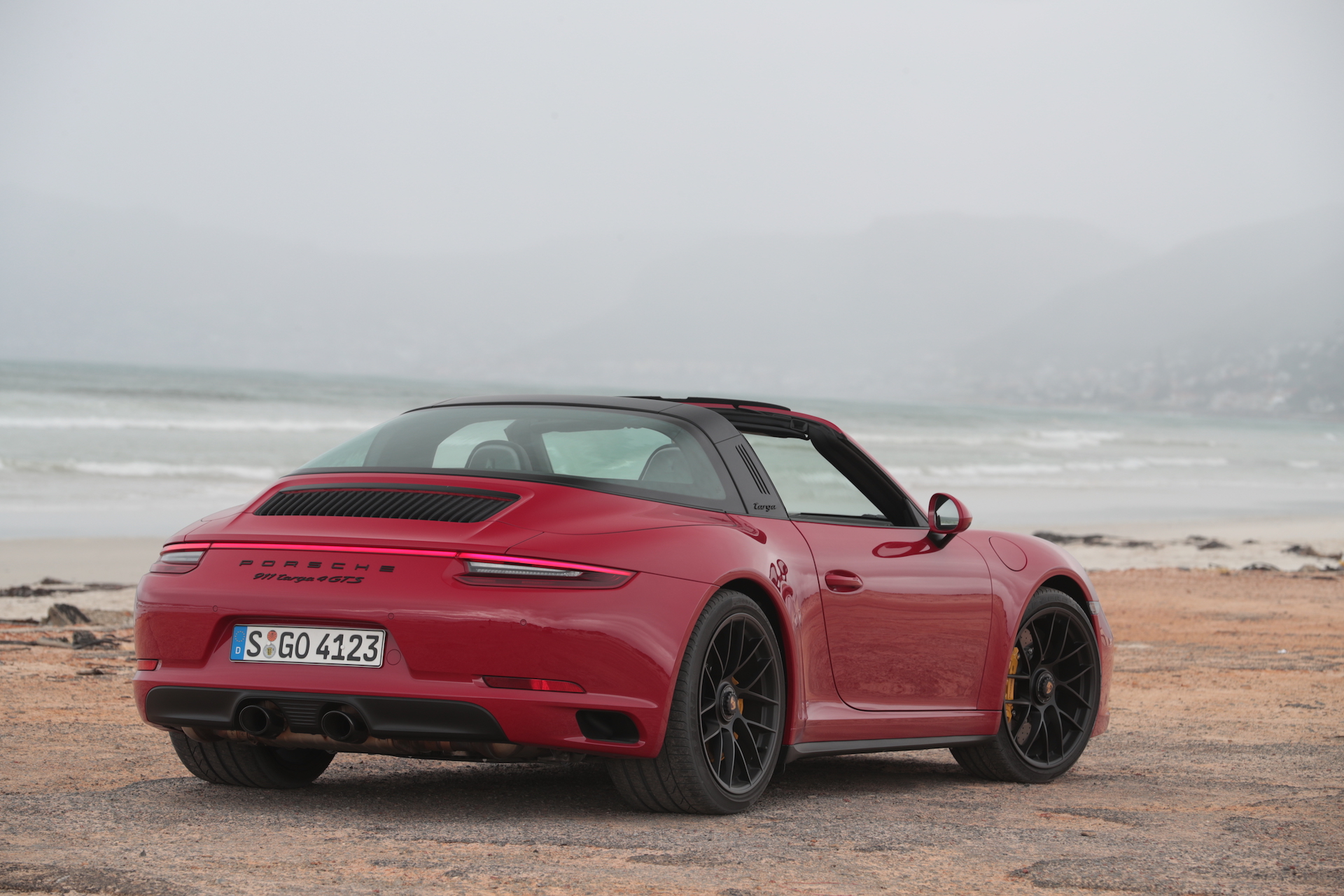 2017 Porsche 911 Carrera GTS first drive review: the bargain 911