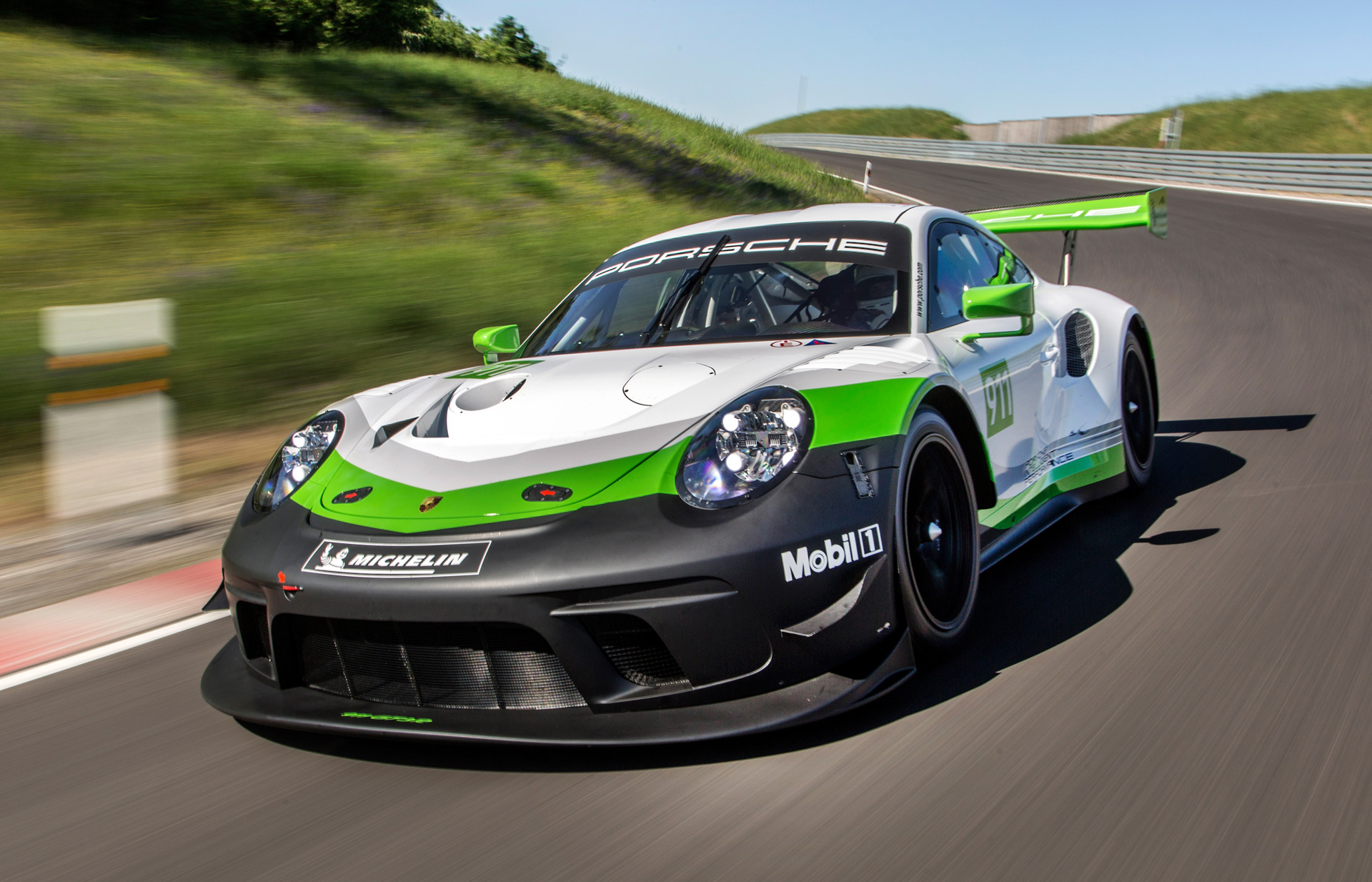 2019 Porsche 911 GT3 R Race Car Revealed 2019 Porsche 911 GT3 R Race Car Revealed