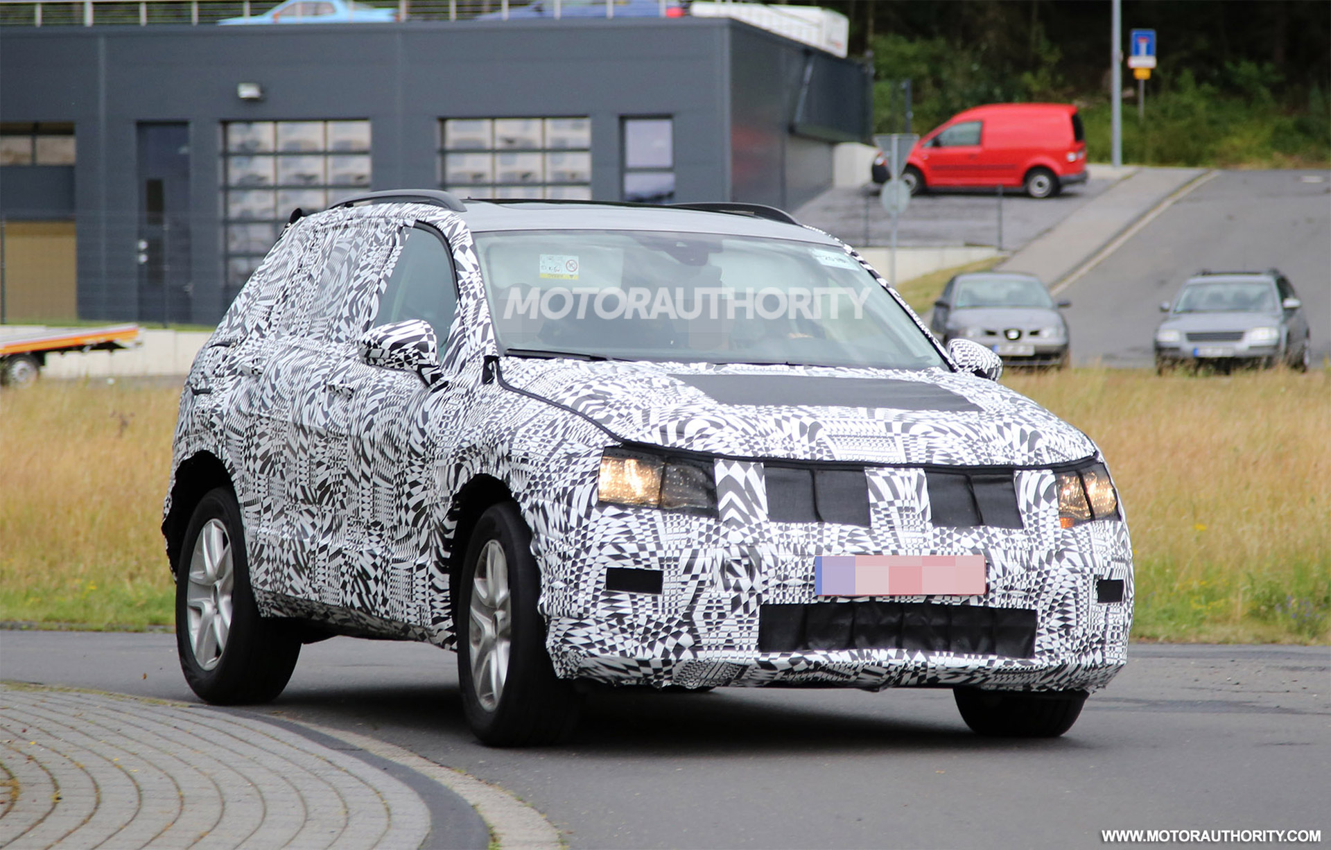 2018 Volkswagen Tiguan Spy Shots And Video