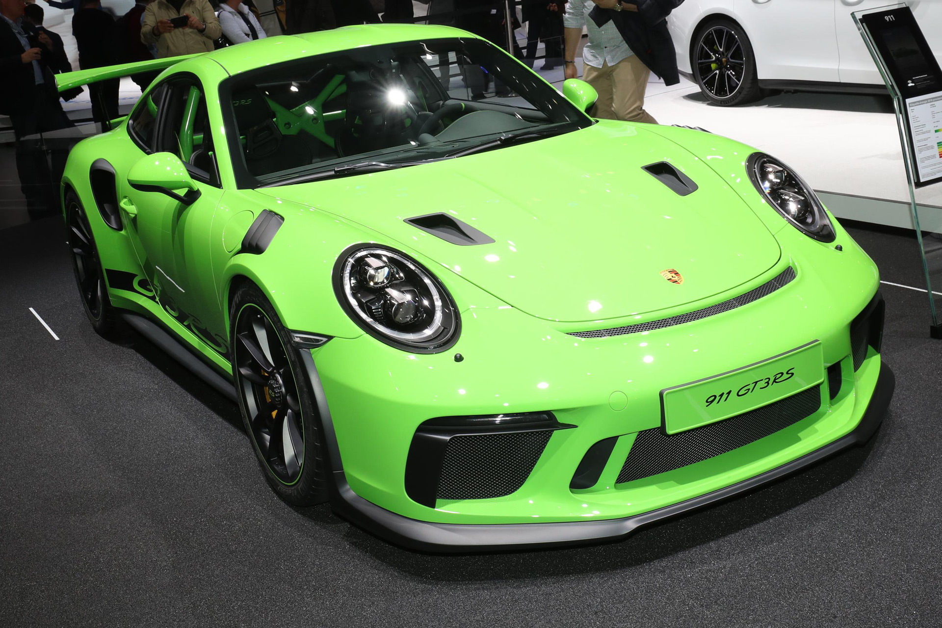 2019 Porsche 911 GT3 RS Revealed Priced From 188 550 2019 Porsche 911 GT3 RS Revealed Priced From 188 550
