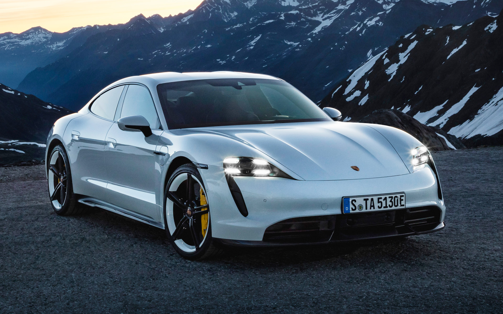 Highest performance Version Of Porsche Taycan Electric Car Goes Lowest Highest performance Version Of Porsche Taycan Electric Car Goes Lowest