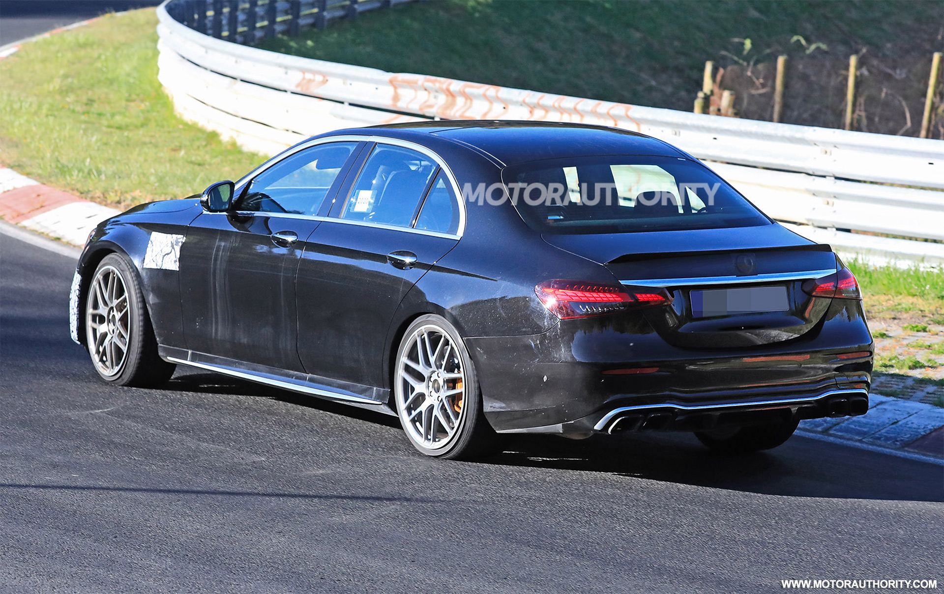 2021 Mercedes-AMG E63 spy shots and video