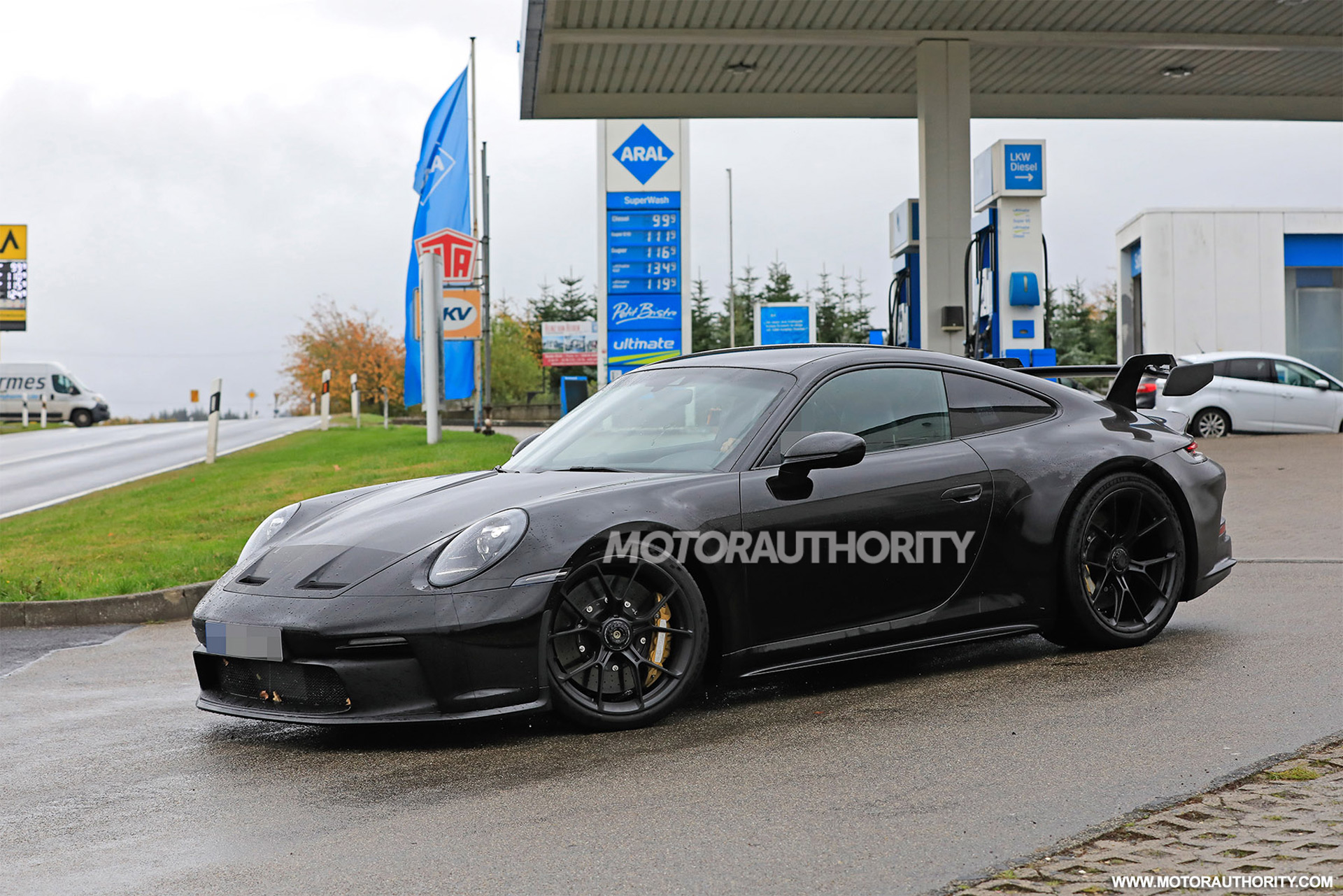 2021 Porsche 911 GT3 Cup racer revealed