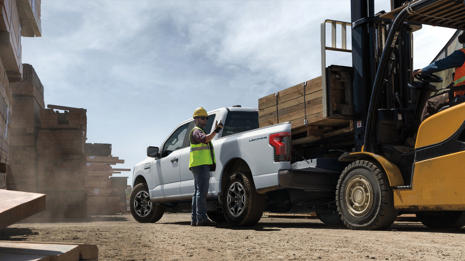 Ford F-150 Lightning Pro electric work truck: 300-mile version will add ...