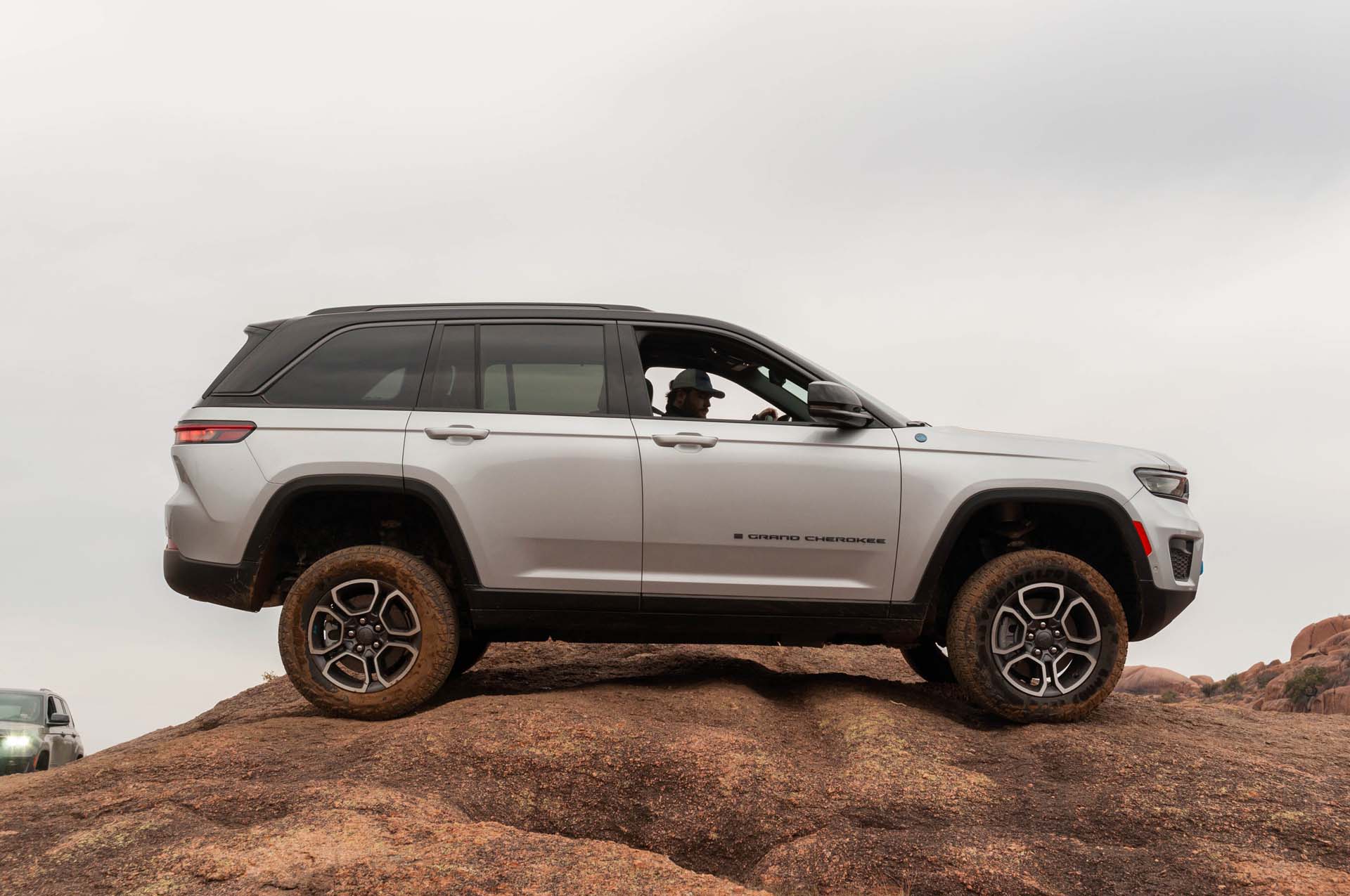 First drive review: 2022 Jeep Grand Cherokee 4xe delivers power with ...