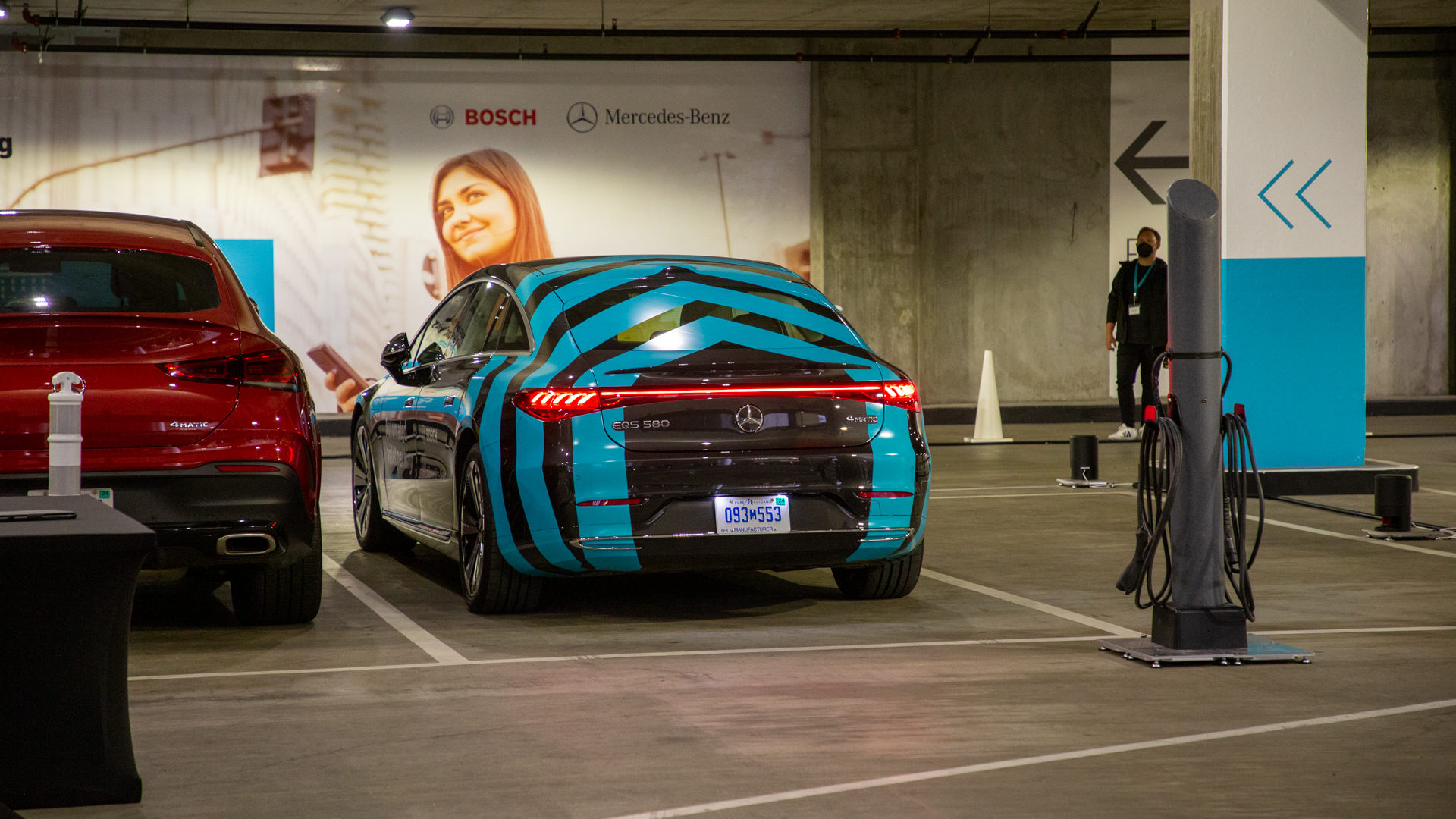 Mercedes-Benz tests automated valet parking and Drive Pilot hands-free ...