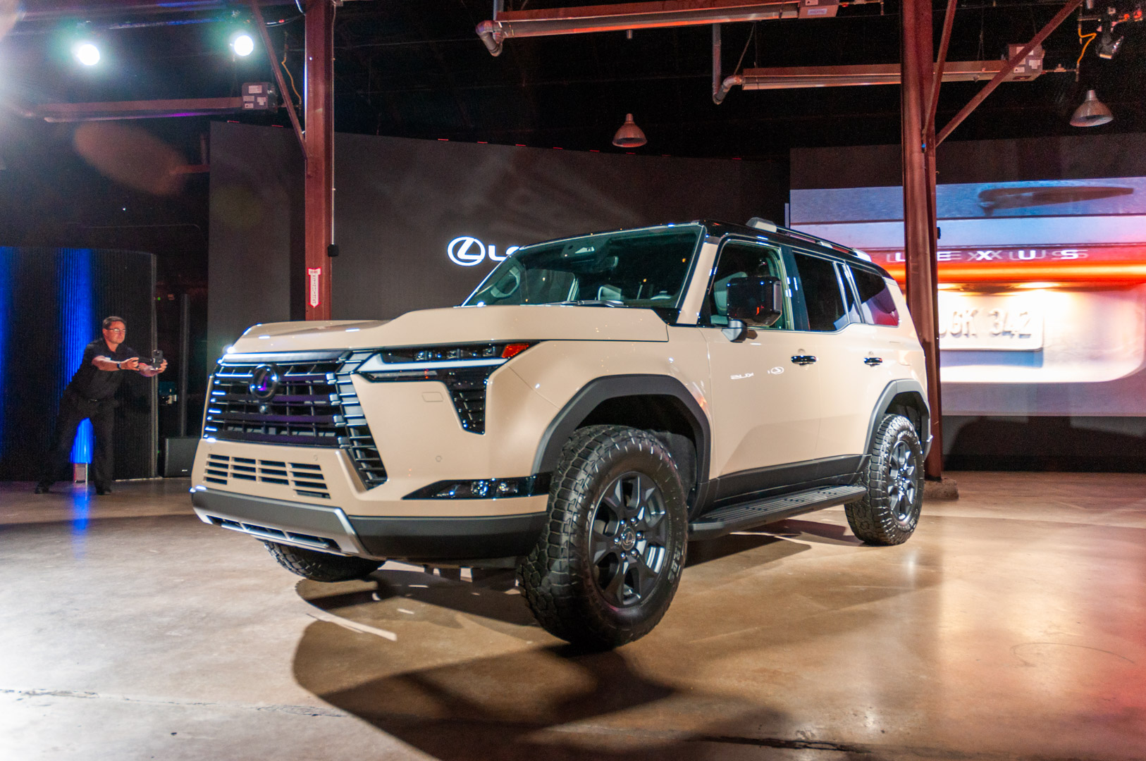 2024 Lexus GX 2024 Jeep Wrangler 2025 Volvo EX30 The Week In Reverse