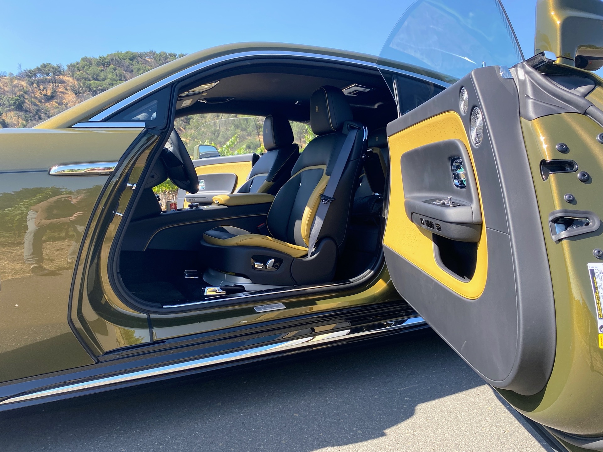How the first Rolls-Royce EV took form | KIVIAC