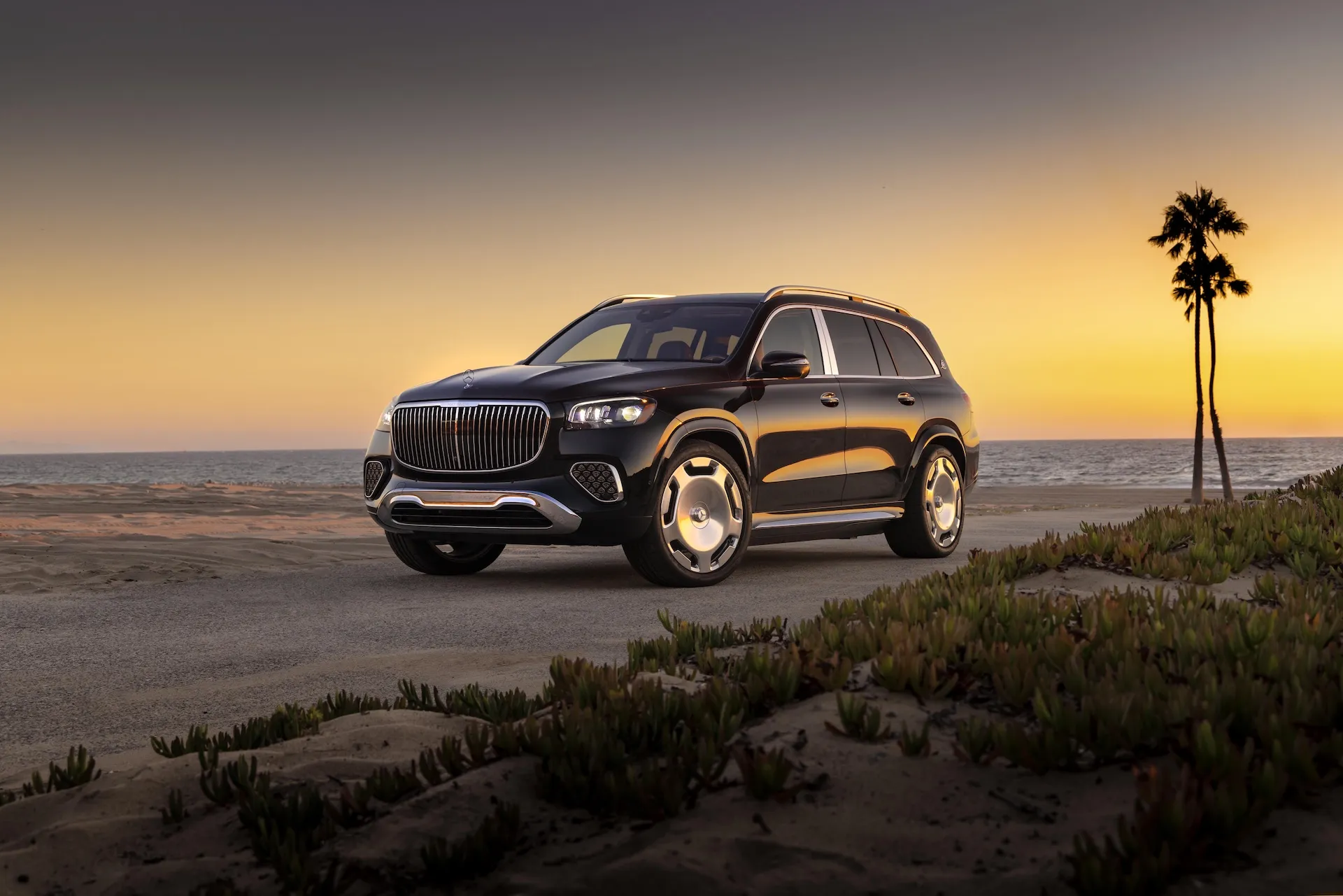 2025 Mercedes-Benz GLS Class Review: Prices, Specs, and Photos - The ...