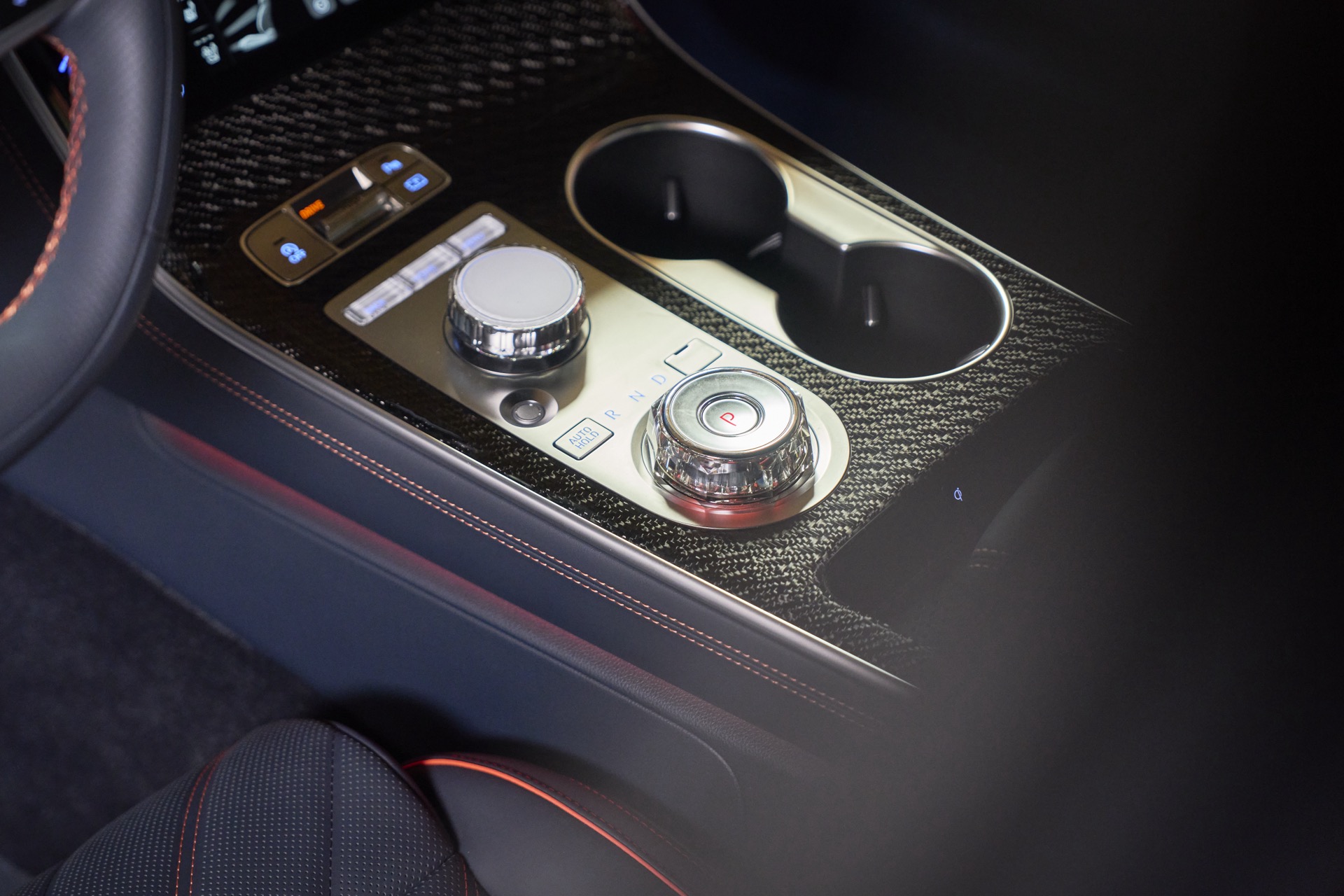 2026 Genesis GV70 refresh includes updated EV, NACS port - I Really ...
