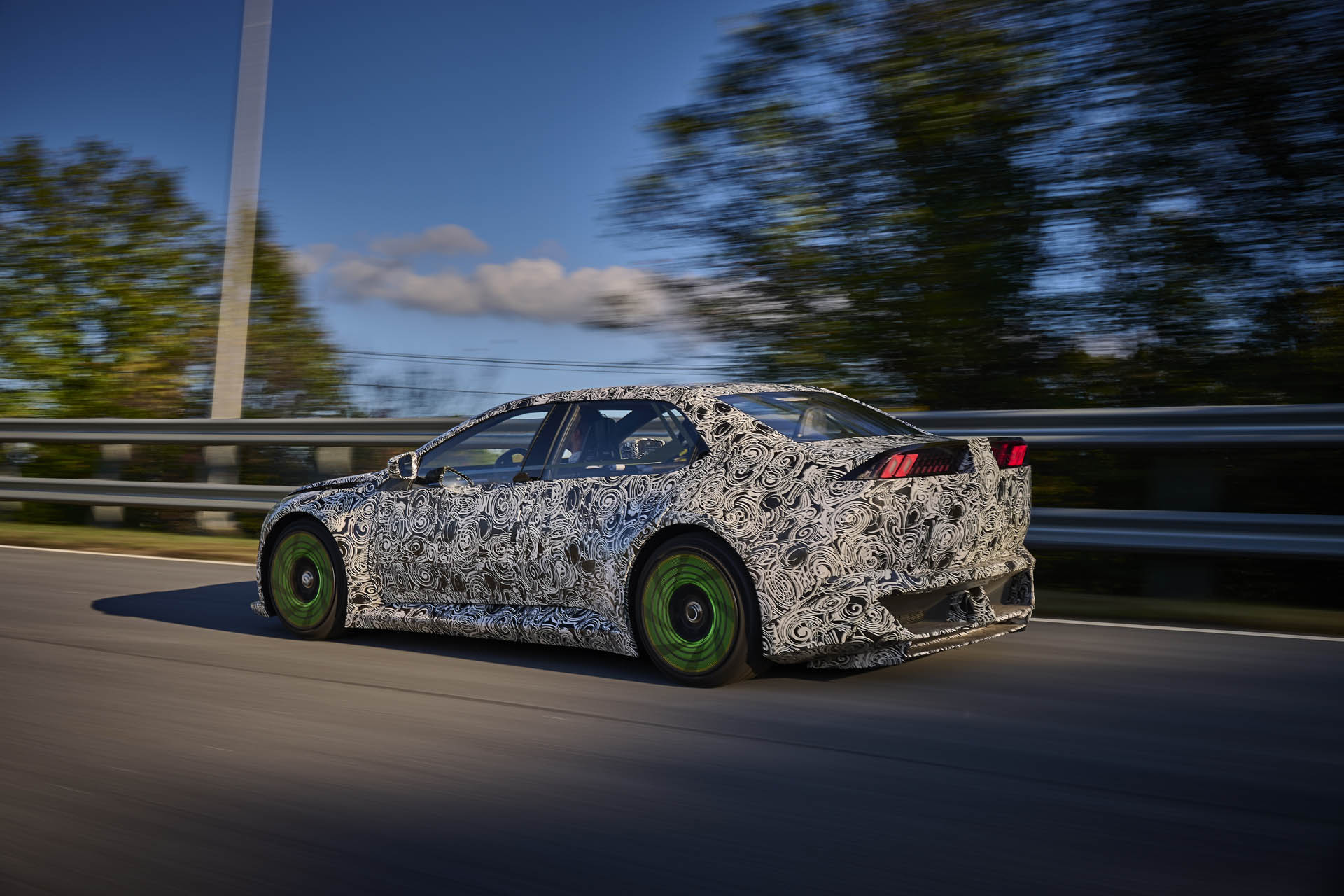 BMW's Heart of Joy control module pumps thrills into EVs - Atragap.com