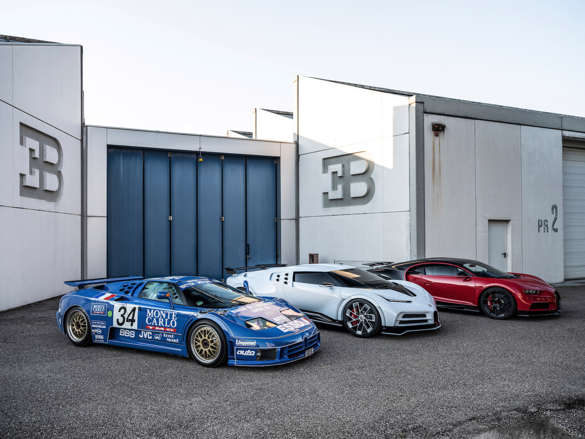 Bugatti Centodieci hits the Nürburgring