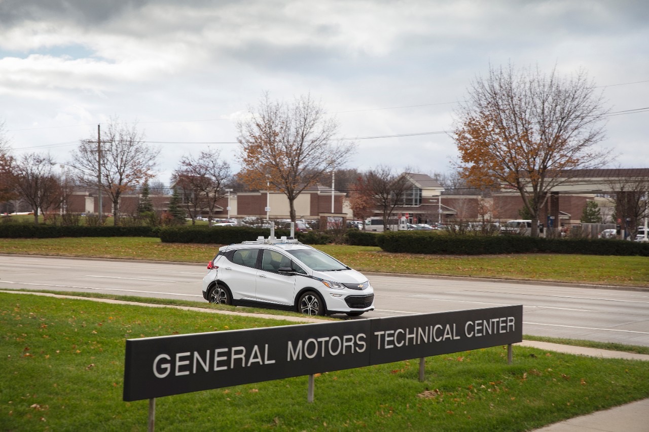 Electric Chevy Bolt EV will be GM's first autonomous car