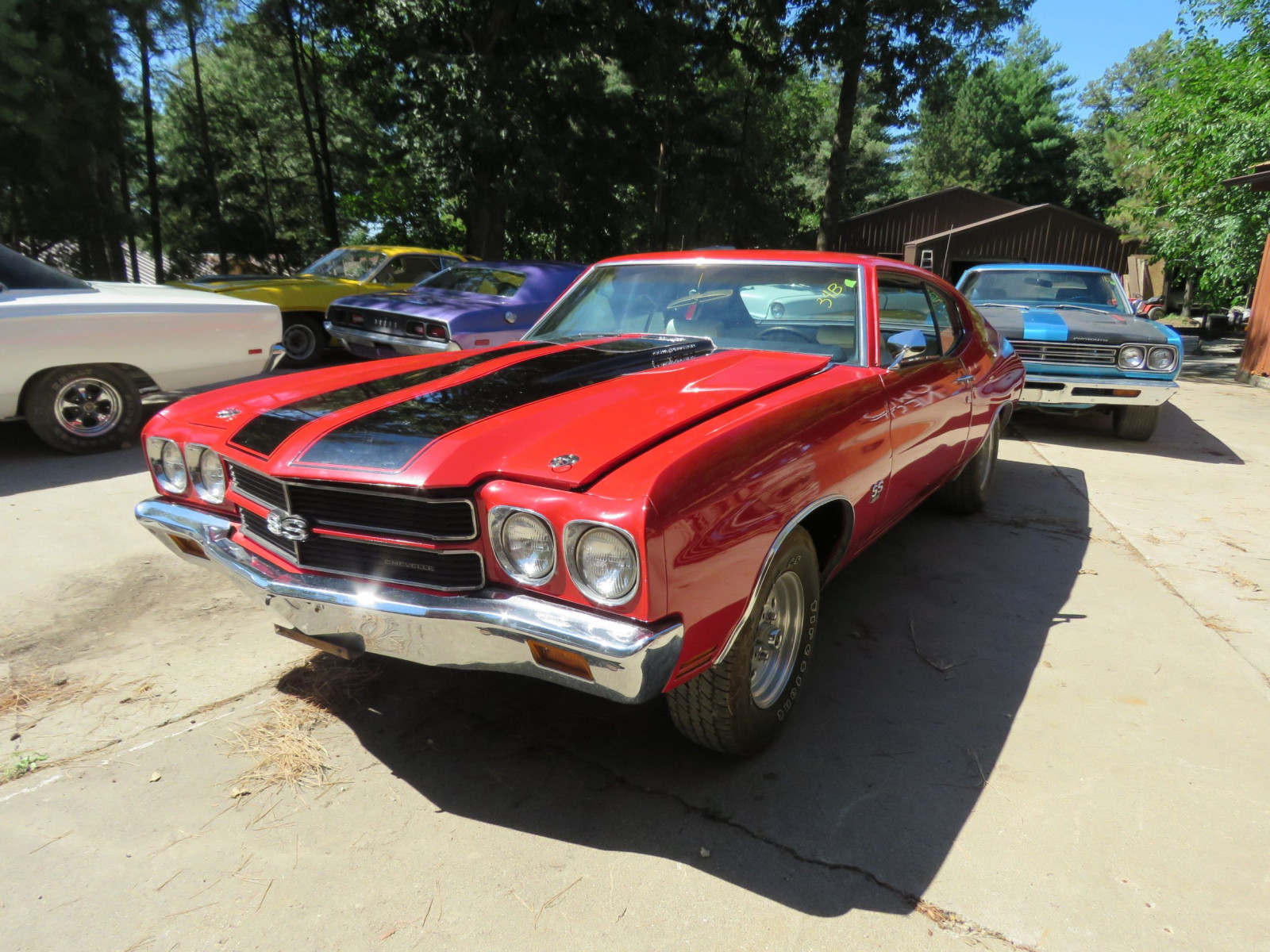 Barns full of American muscle headed to auction in Iowa