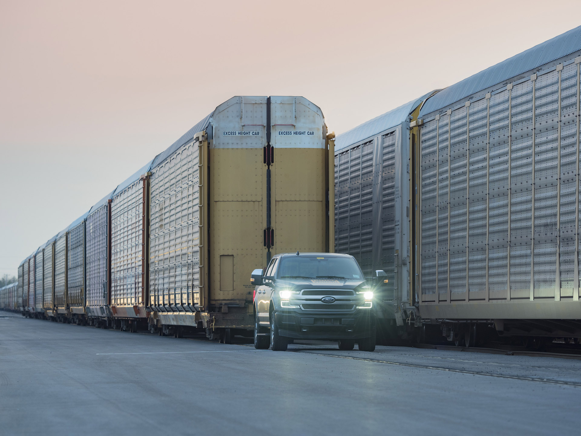 Ford shows off electric F-150 prototype's capabilities