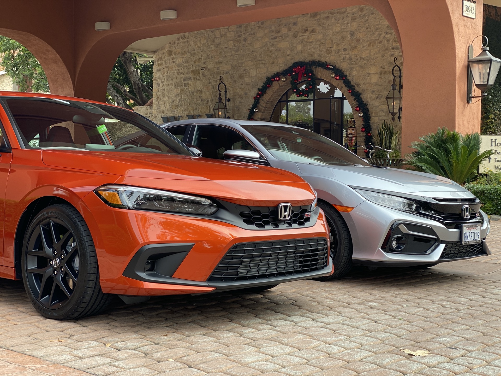 First drive review: 2022 Honda Civic Si toes the line for affordable ...