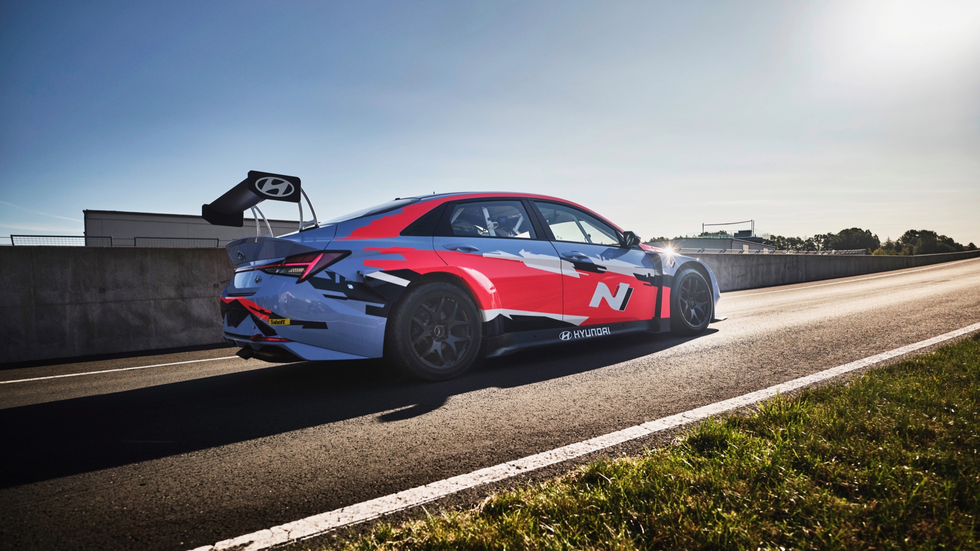Hyundai Elantra N TCR racer previews upcoming performance road car
