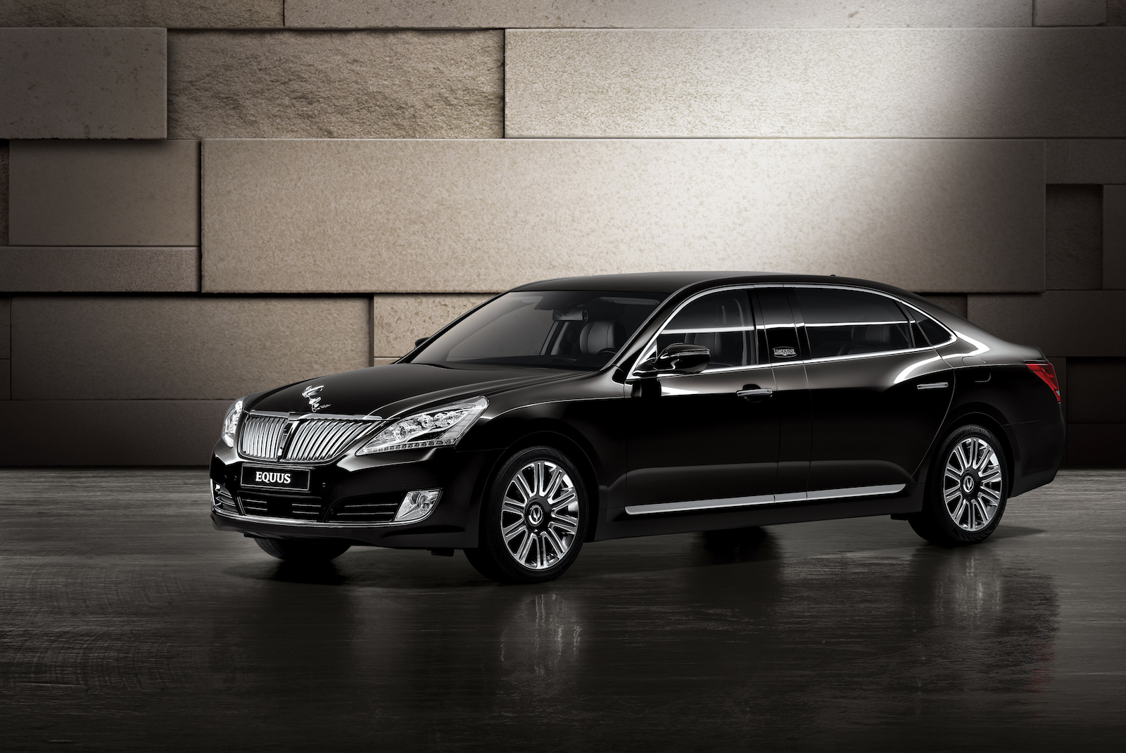UN secretary general gets bulletproof Hyundai Equus limo