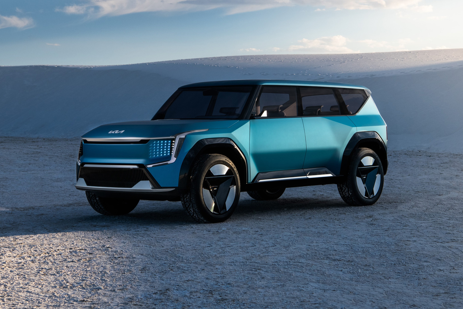 Kia To Have 14 EVs By 2027 Including Electric Pickups