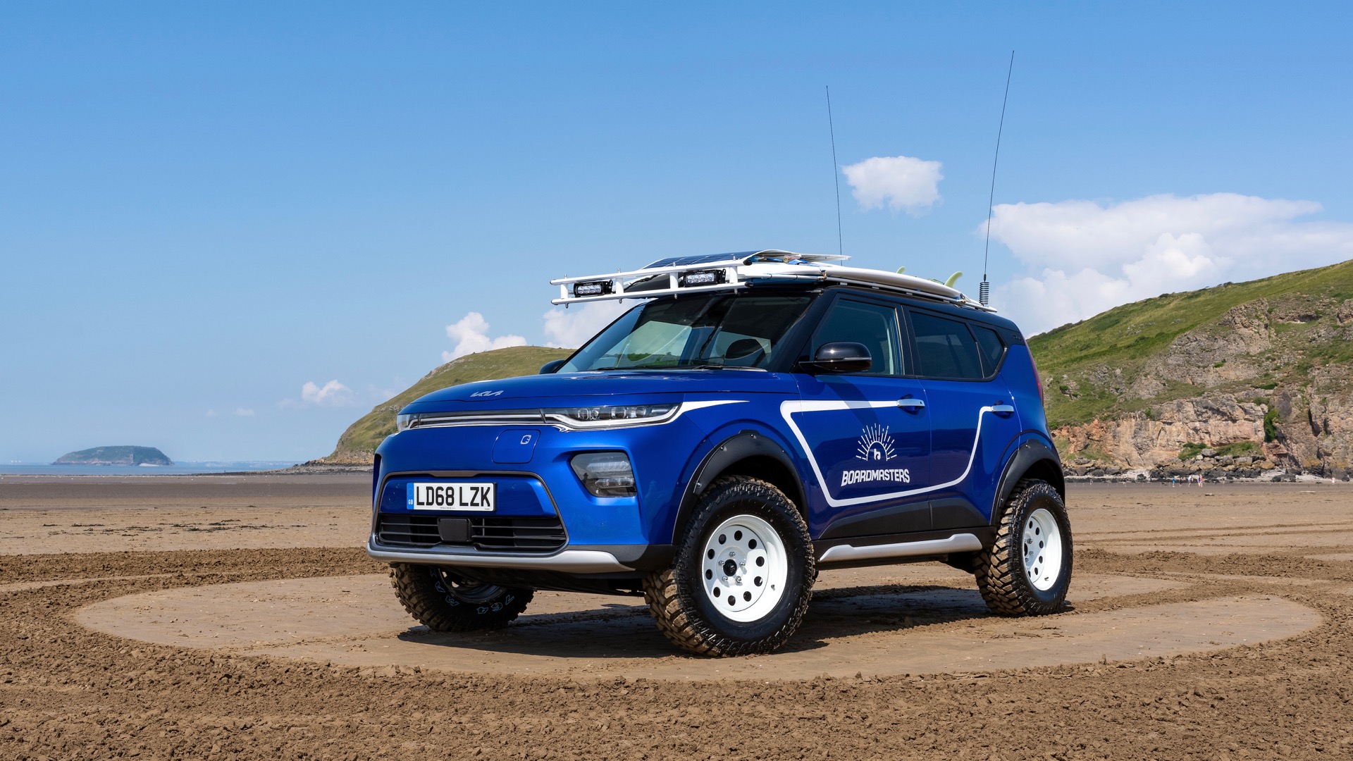 EV remixes: Tesla Model 3 as post-apocalyptic off-roader, Kia Soul EV ...
