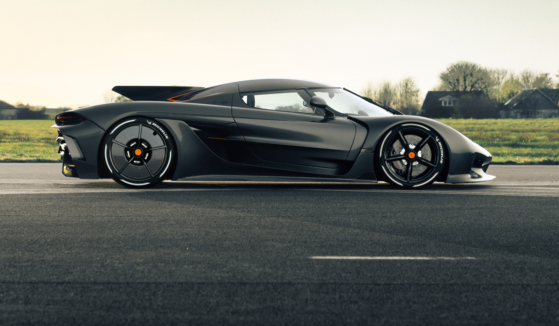 Koenigsegg Jesko Absolut production underway, top speed attempt in 2024