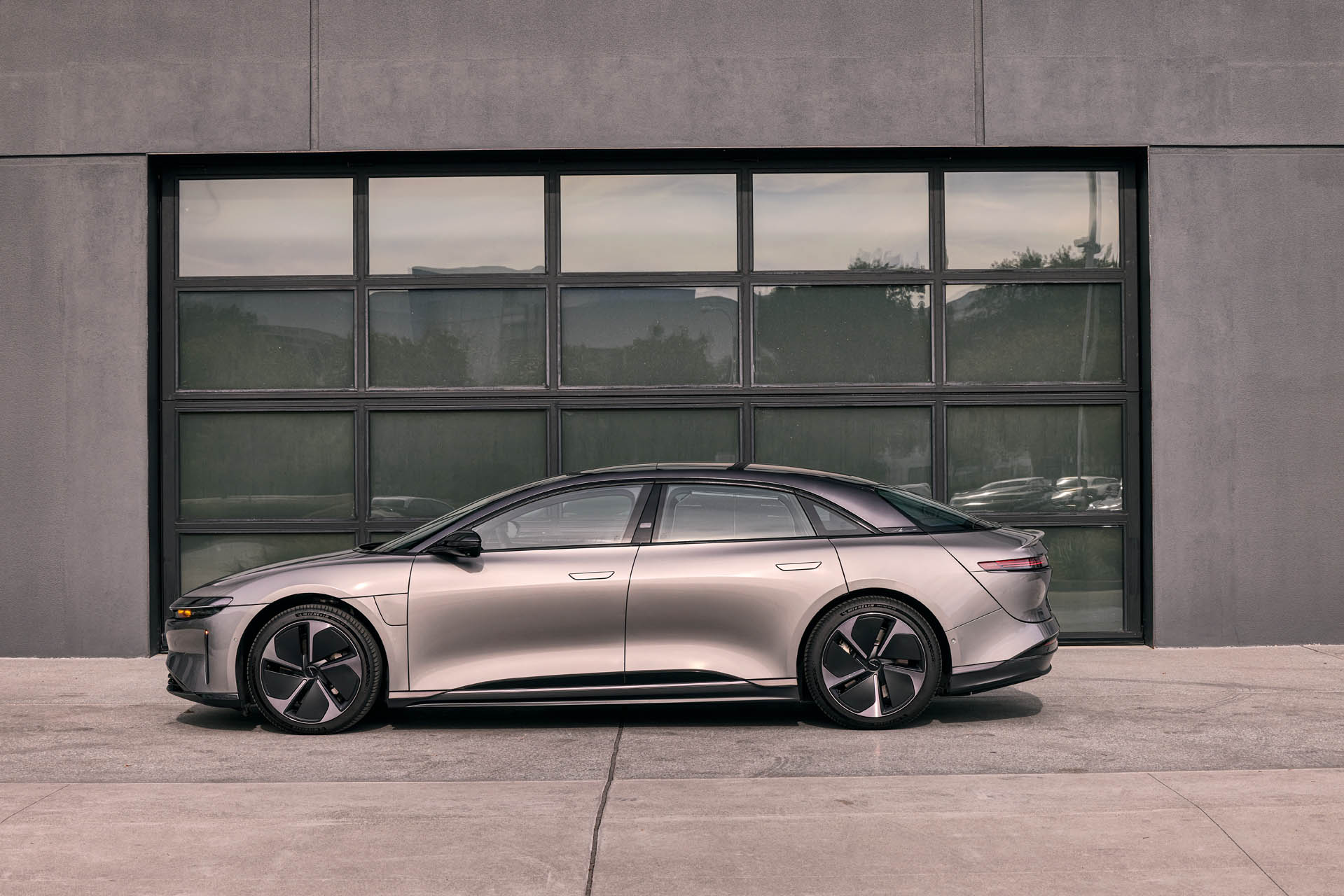 2024 Lucid Air prices drop, $71,400 Air Pure undercuts Model S
