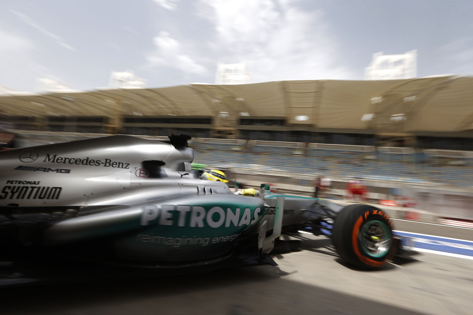 Nico Rosberg Qualifies On Pole At Formula One Bahrain Grand Prix