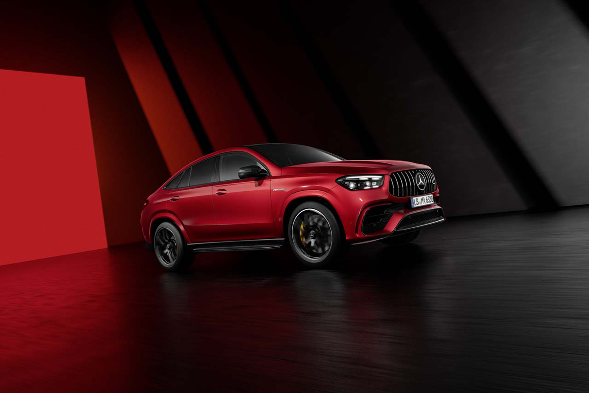 2024 Mercedes-Benz GLE-Class receives fresh looks, plug-in hybrid grade