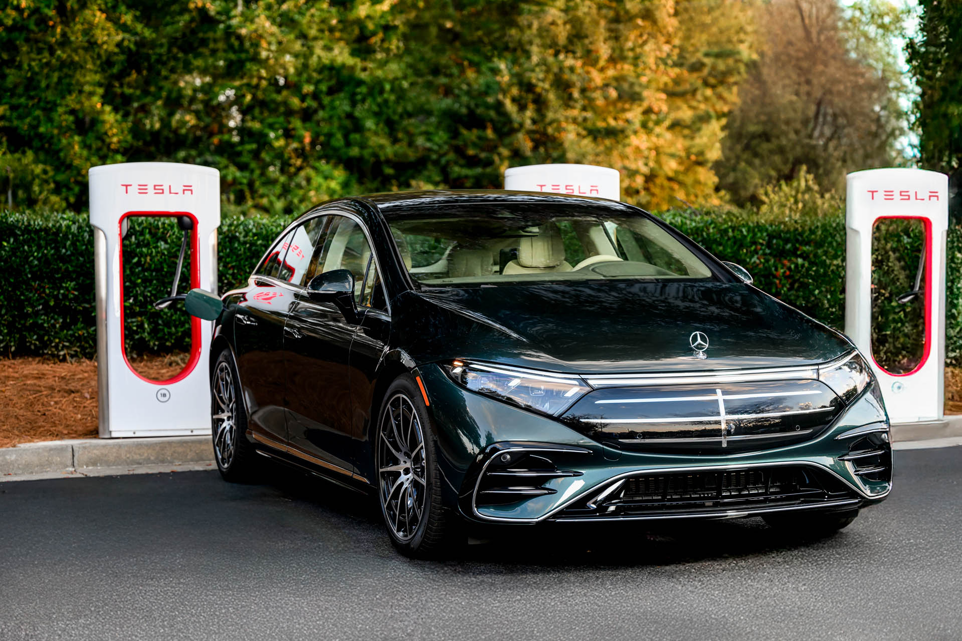 Mercedes-Benz EVs can now charge on Tesla Superchargers