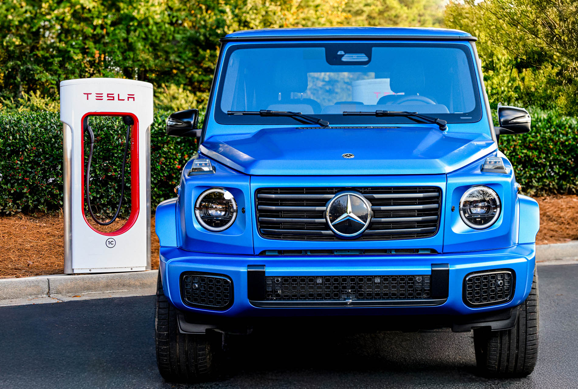 Mercedes-Benz EVs can now charge on Tesla Superchargers