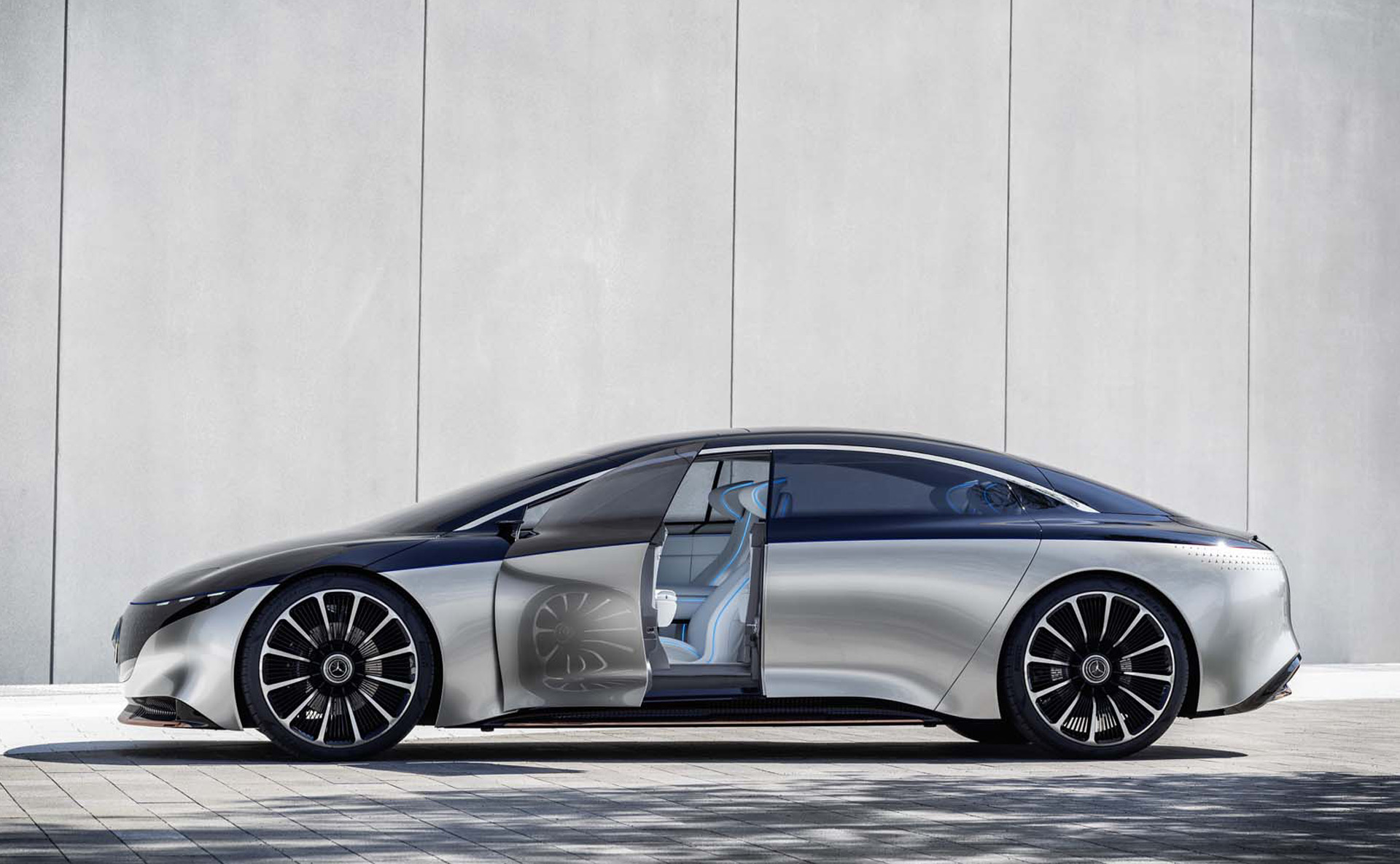 Mercedes-Benz Vision EQS rethinks the S-Class as all-electric