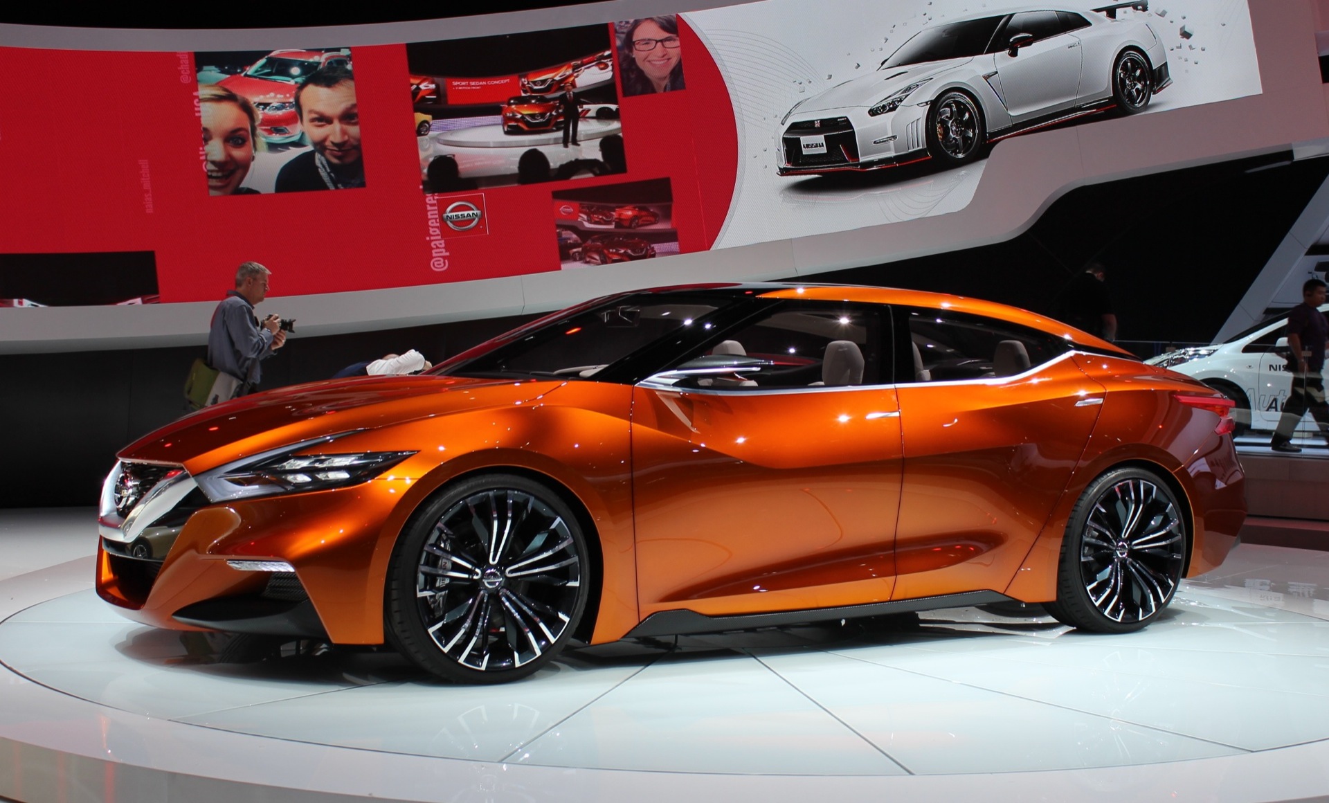 This Week’s Top Photos: The Detroit Auto Show Edition