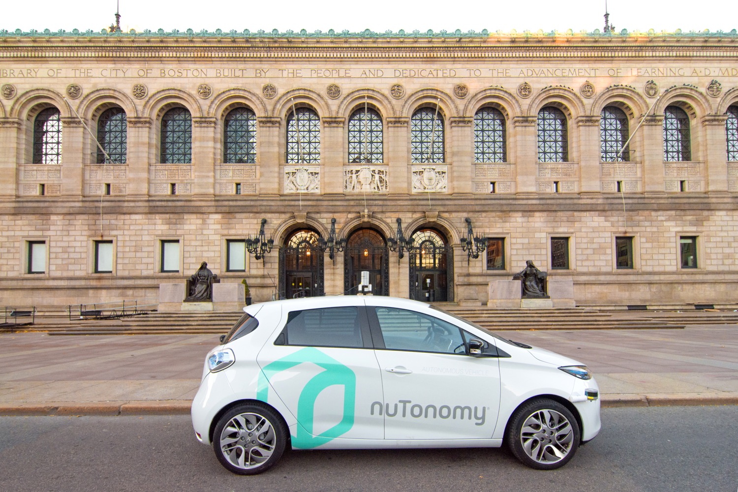 Autonomous Renault Zoe electric car to be tested in Boston by nuTonomy