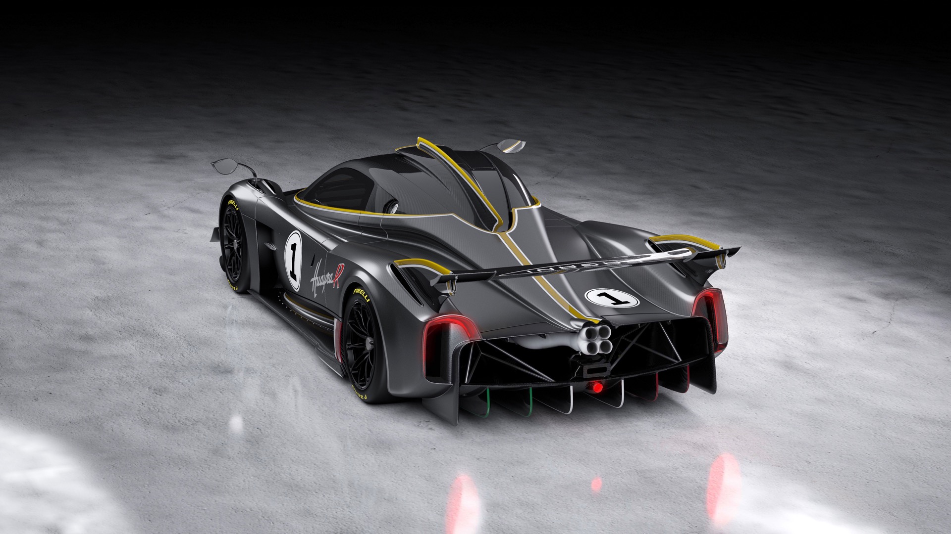 Hear the Pagani Huayra R scream like an old-school F1 car