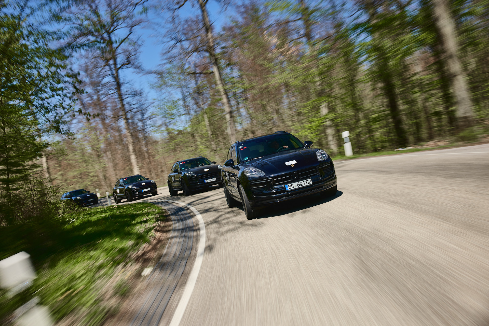 2022 Porsche Macan, R34 Nissan GT-R, 2022 Toyota Tundra: This Week's ...