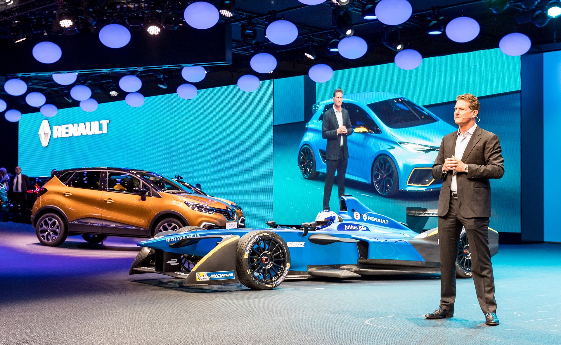 Geneva auto show moves permanently to Qatar