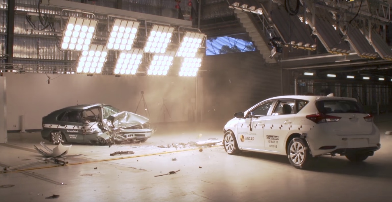 1998 vs 2015 Toyota Corolla crash test is a testament to modern car safety