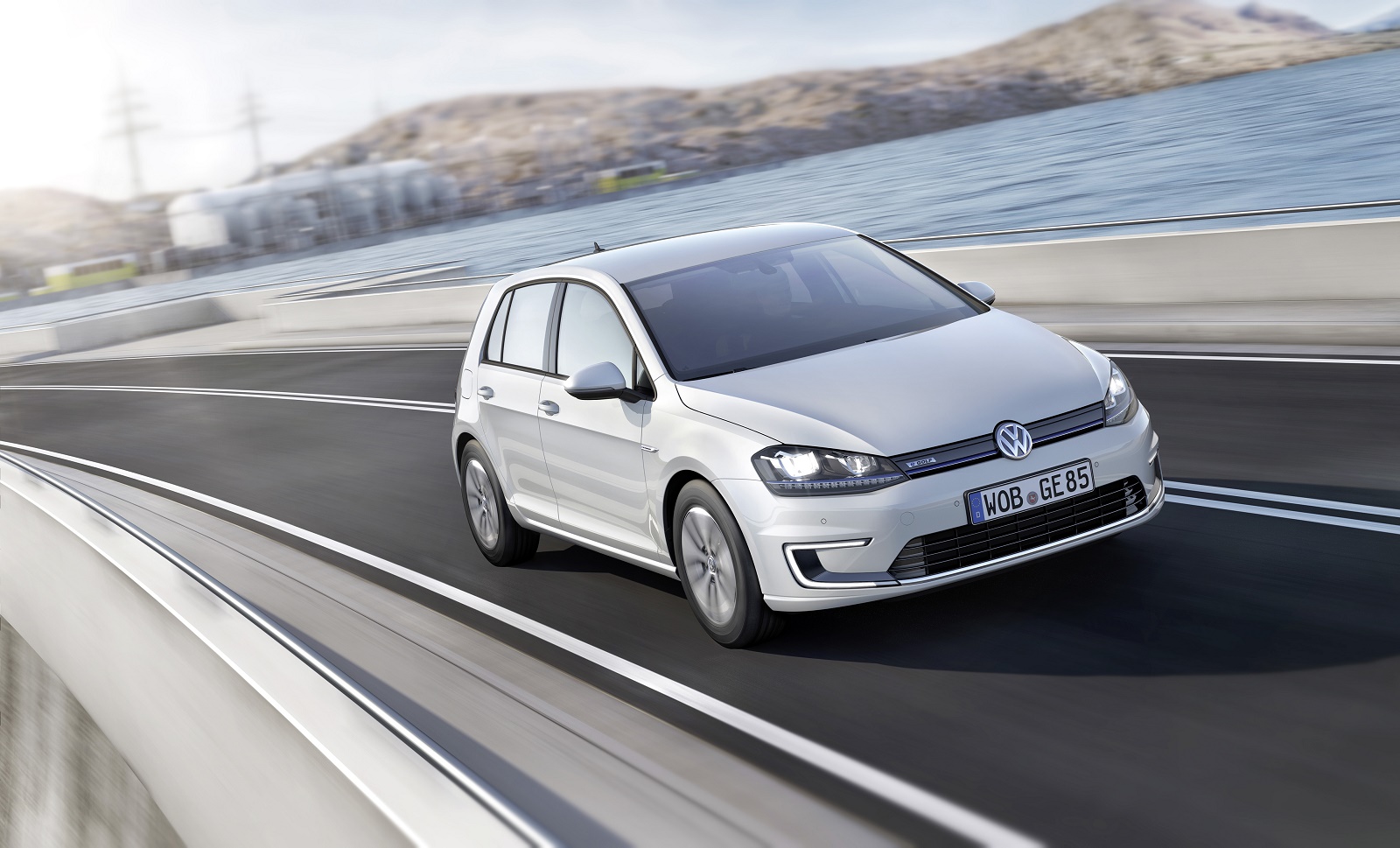 2015 Volkswagen E-Golf Electric Car Preview And Live Photos: 2013 L.A ...