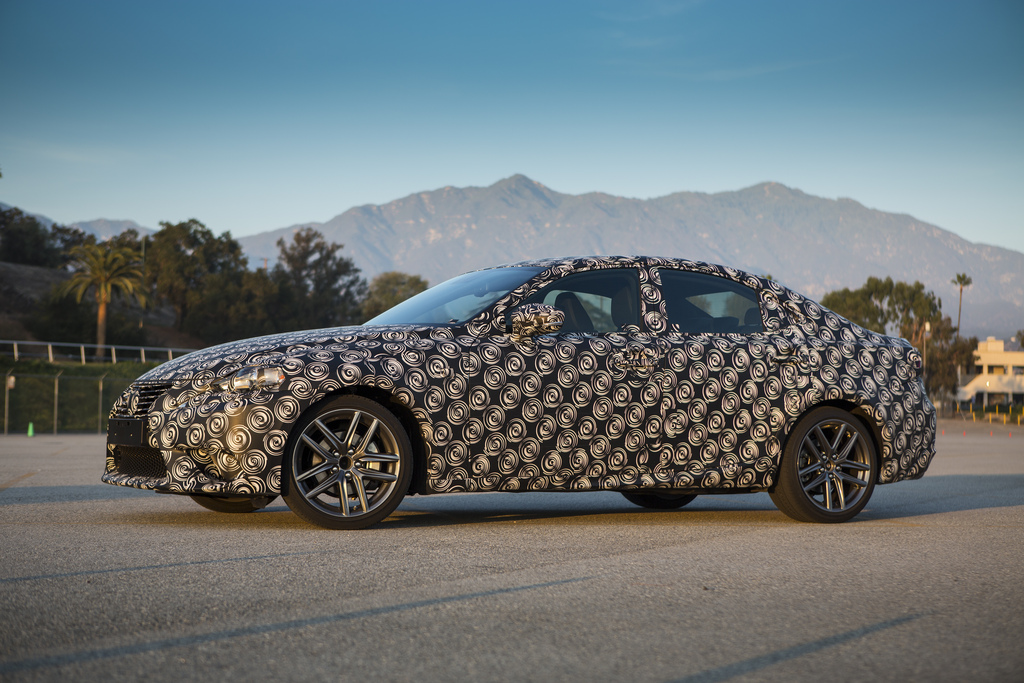 2014-lexus-is-300h-adds-hybrid-model-to-smallest-luxury-sedan