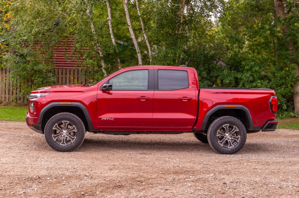 Test drive: 2023 GMC Canyon AT4 shrinks the Sierra